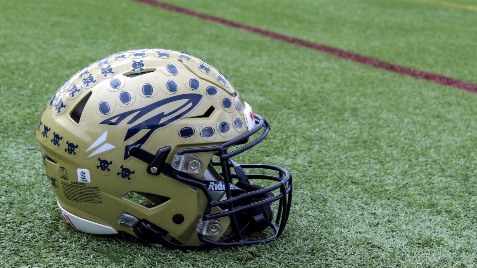 Wellesley Snaps Needham’s Thanksgiving Game Win Streak – The Needham ...